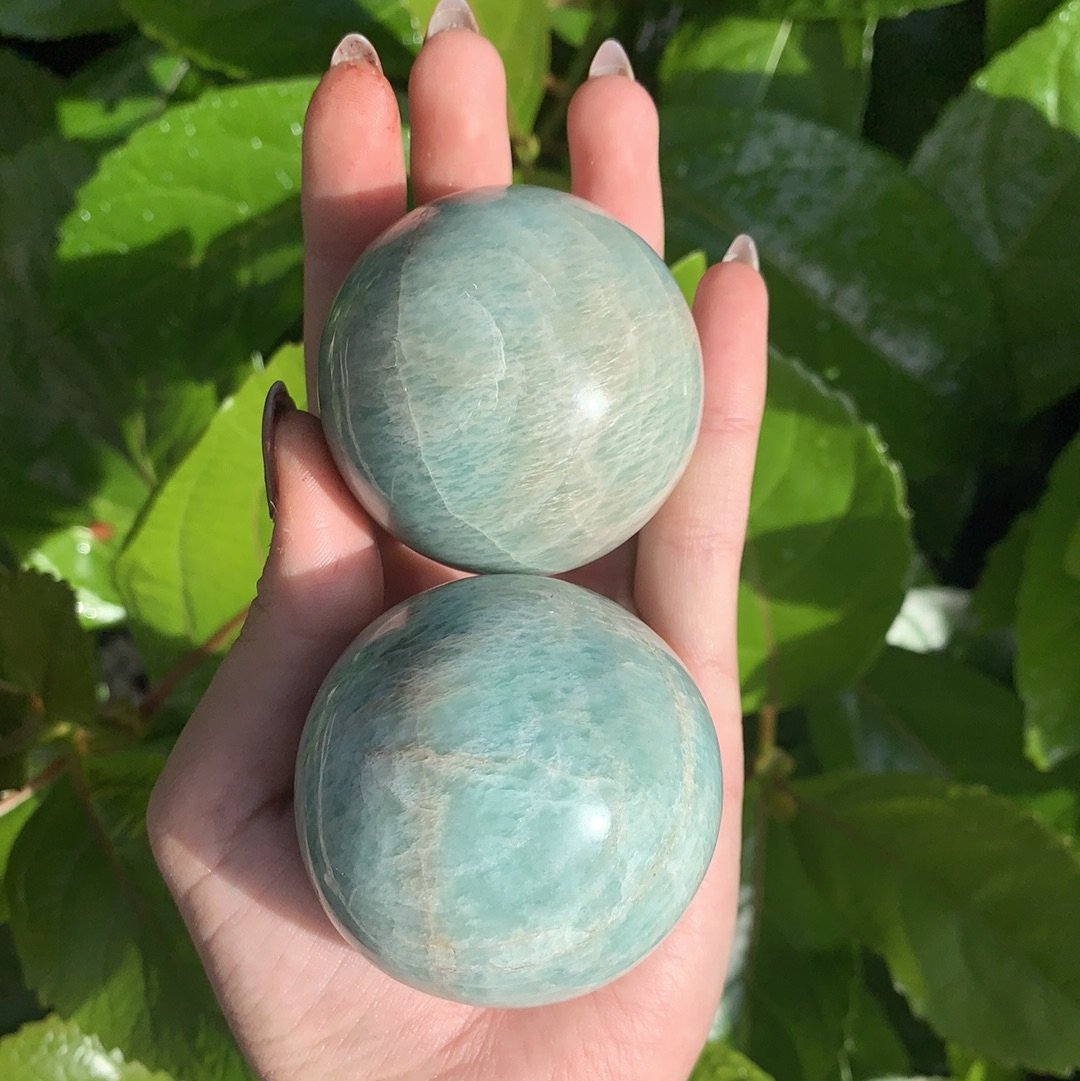 Amazonite – The Guide Crystals